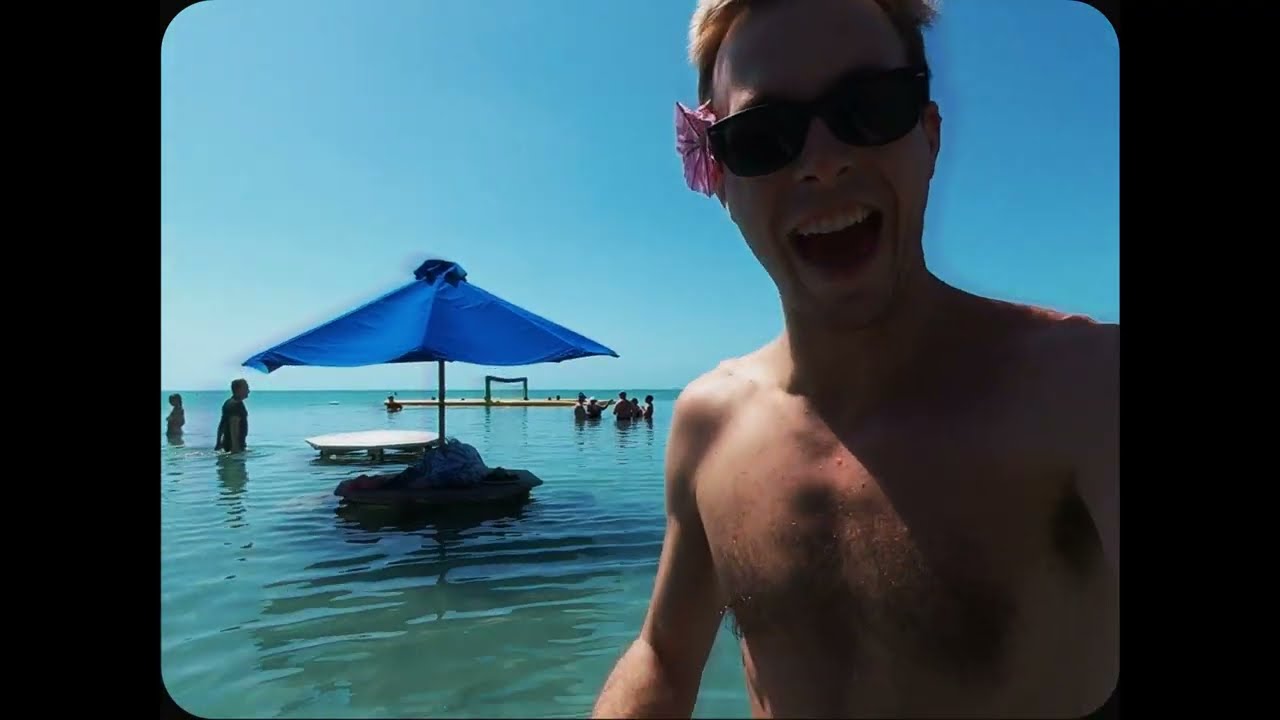 Riker Lynch - Feel The Love (Official Video)