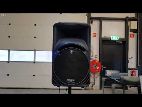 Mackie SRM 450 V2 Active Speaker Test Setup Volume Full Open