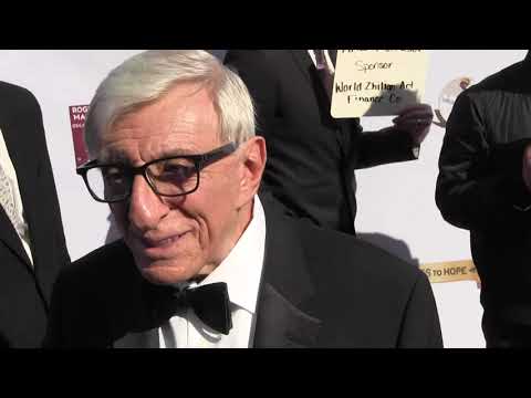 M*A*S*H's Jamie (Klinger) Farr: Is the allure of fame for careers in performing arts worth the risk?