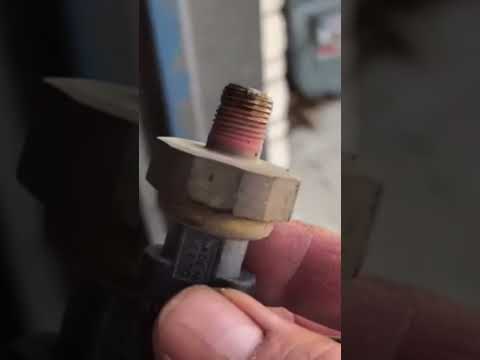How To Replace Oil Pressure Switch On A 5.7 Hemi/Check Engine Light Code P0520 #shorts