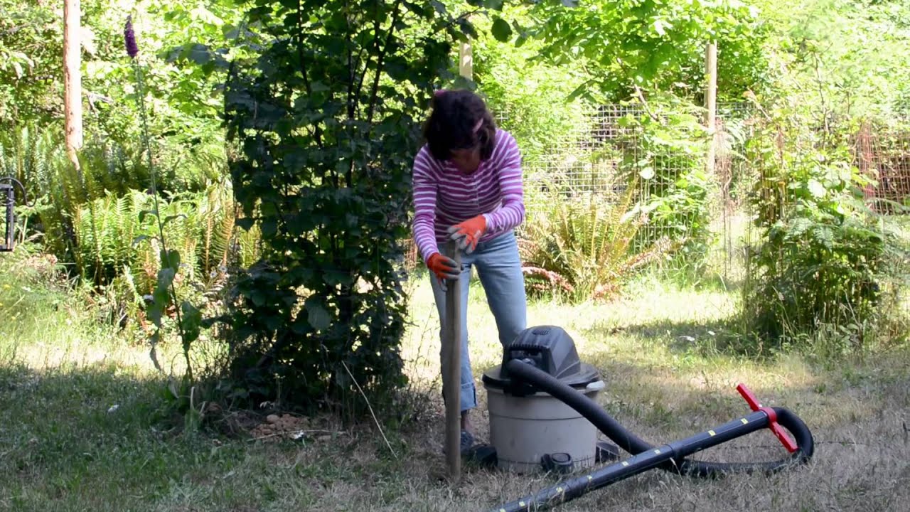 HOLE DIGGING TOOL  made easy with HOLE-VAC in tight spaces