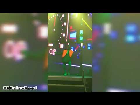 Chris Brown "La Nueva Religión Tour" do rapper espanhol Bad Bunny