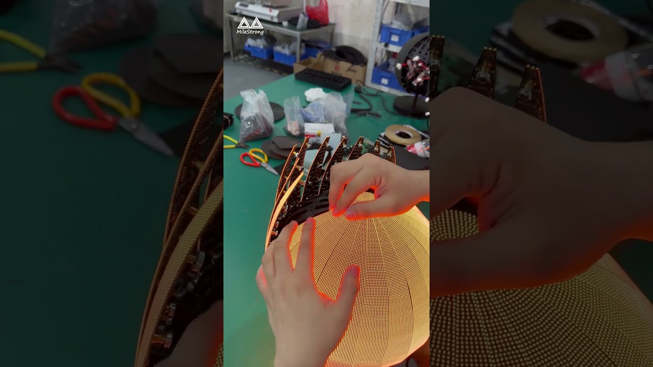 Dynamic display#MileStrong #leddisplaymanufacturer #customled #creativedisplay #ledscreen
