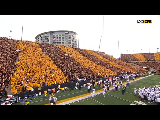 Top 10 dynamic college football traditions of all time