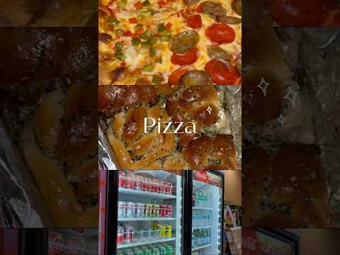 Mannino’s Pizza Located in Tamarac, FL 🍕🍕🍕 the garlic knots were bussin’ !!!!