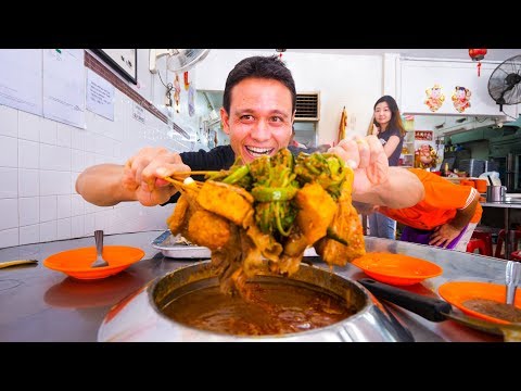 Malaysian Food in Melaka 🇲🇾 SPECIAL SATAY + Asam Pedas and Chicken Rice Balls | Malacca, Malaysia!