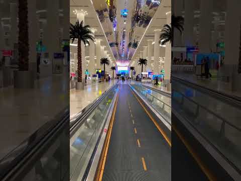 Dubai airport๐ฆ๐ช๐ฆ๐ช #countryballs #lifeisbutadream #luxury