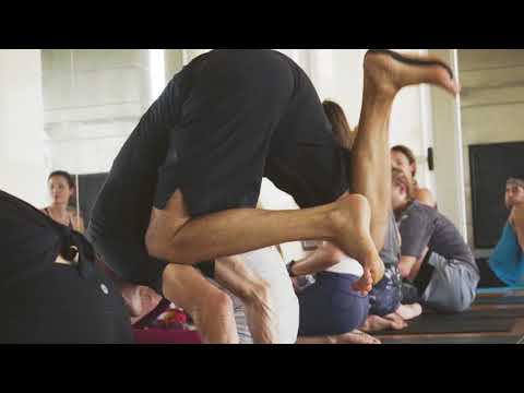 Power Life: Power Yoga
