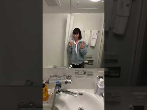 japanese bathrooms are CRAZY😳 #shorts #japanese #japan