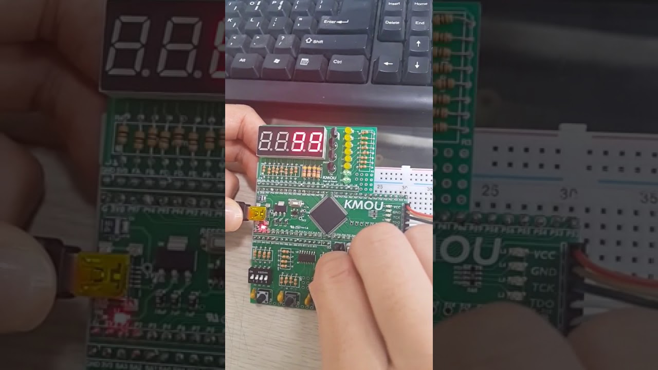 universal binary counter