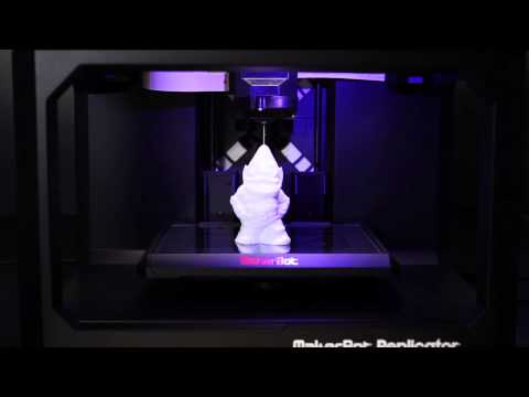 FDM 3D Printer – Replicator 5th Generation from MakerBot