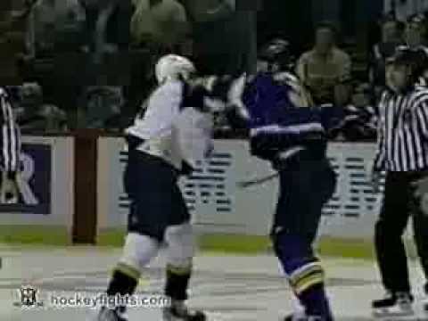 Reed Low vs. Brantt Myhres, October 31, 2000 - St Louis Blues vs ...