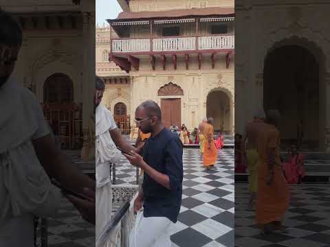 जल्दी उन्नति पाने के लिए प्रेमानंद जी को सुनिए #premanand #Short #Viral