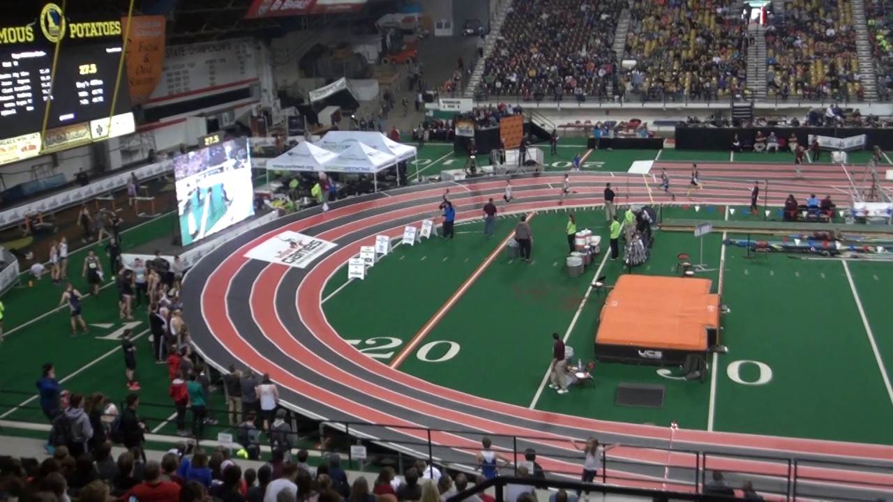 Mitchell Waters runs 400m at the  Simplot Games