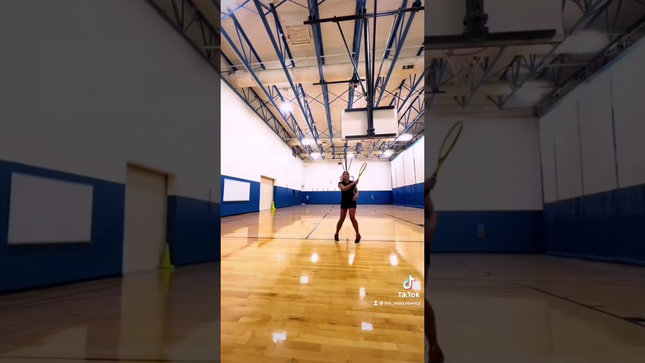 A realistic day in the life of a PE teacher!