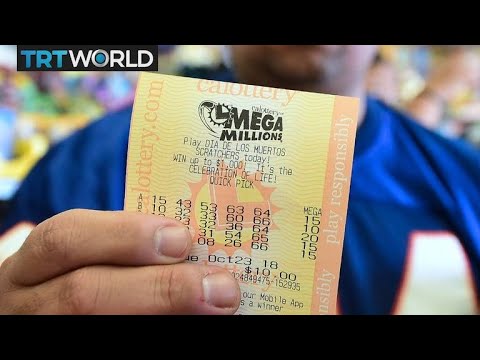 Lucky player holds winning Mega Millions lottery ticket | Money Talks