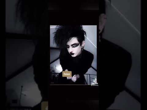 Fake goth vs real goth