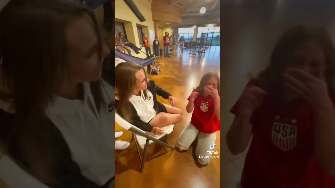 Youth Group Games - Crazy Chairs!