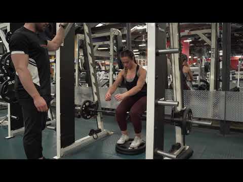 Smith Machine Sissy Squat