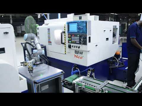 Automatic CNC Machine - Automatic Computer Numerical Control Machine ...