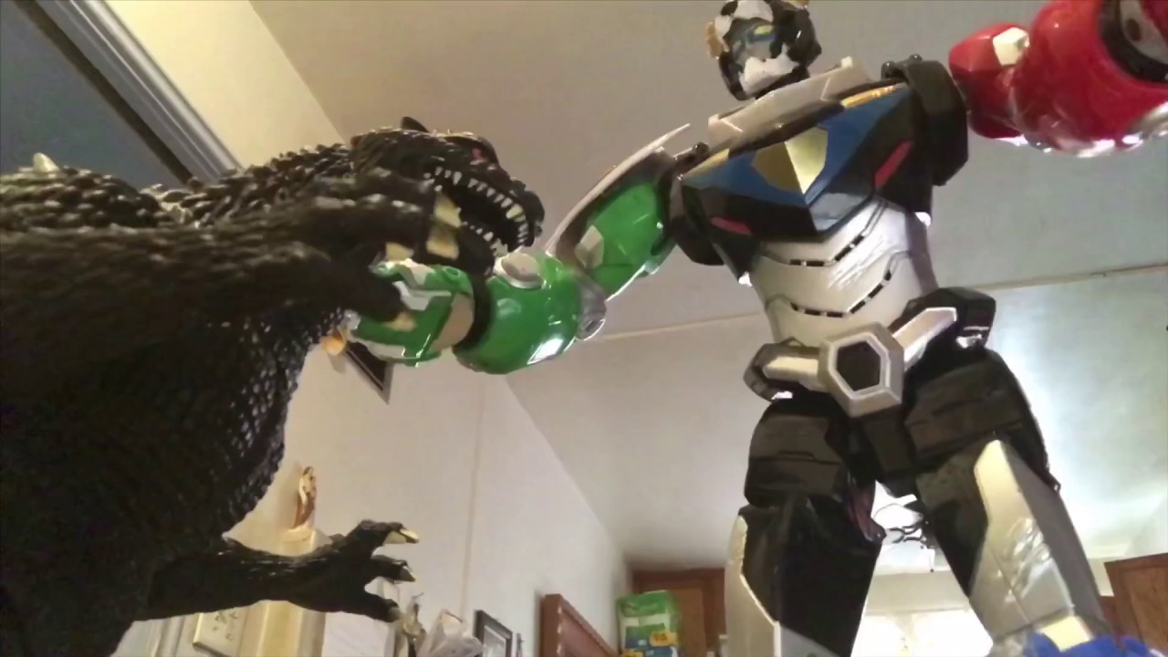 Godzilla vs Voltron