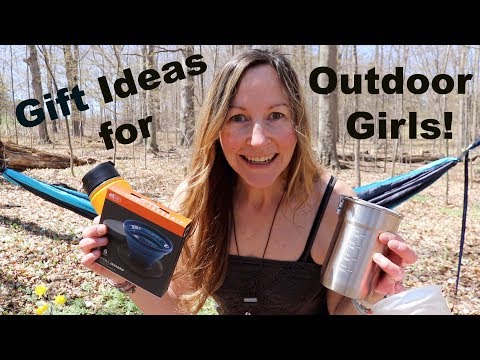 Top 10 Gift Ideas for Outdoor Women! + The Nomadik Subscription Box