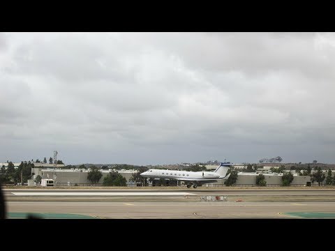 4-24-15!! Planespotting Palomar airport in Carlsbad, CA! Featuring lots of aviation action!