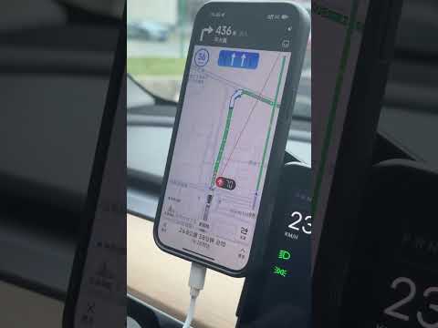 Traffic lights sync to mapping apps in China