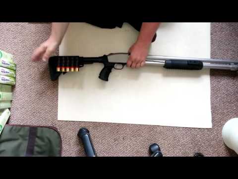 Mossberg 590 Mariner shotgun
