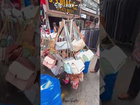 Bandra Market cheapest find || Mumbai street shopping 🛍 || #shorts #subscribe #mumbai #fashion