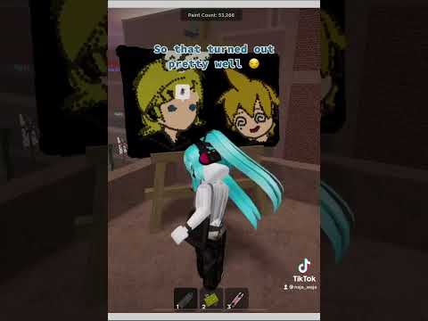 Hatsune Miku PLAYS Roblox Spraypaint?!!