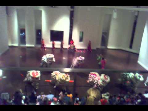 Denver art museum Chinese dancers