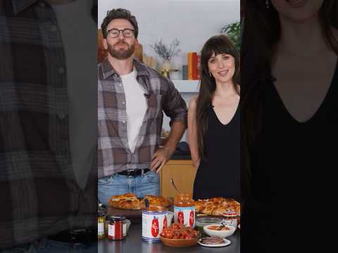 Pizza time with Chris and Dakota 🍕 #chrisevans #dakotajohnson #materialists
