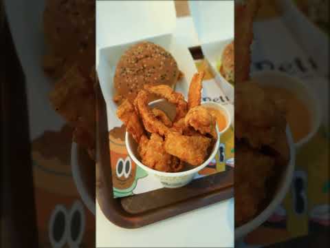 Lord cafe and 🍔🍟 burger and Lulu Mall Lucknow ❤️ hamare channel ko subscribe Karen 🙏🙏