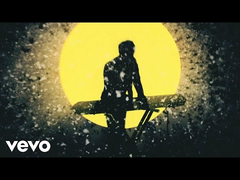 The Playlist That Makes a 45-Minute Cycling Workout Seem Easy