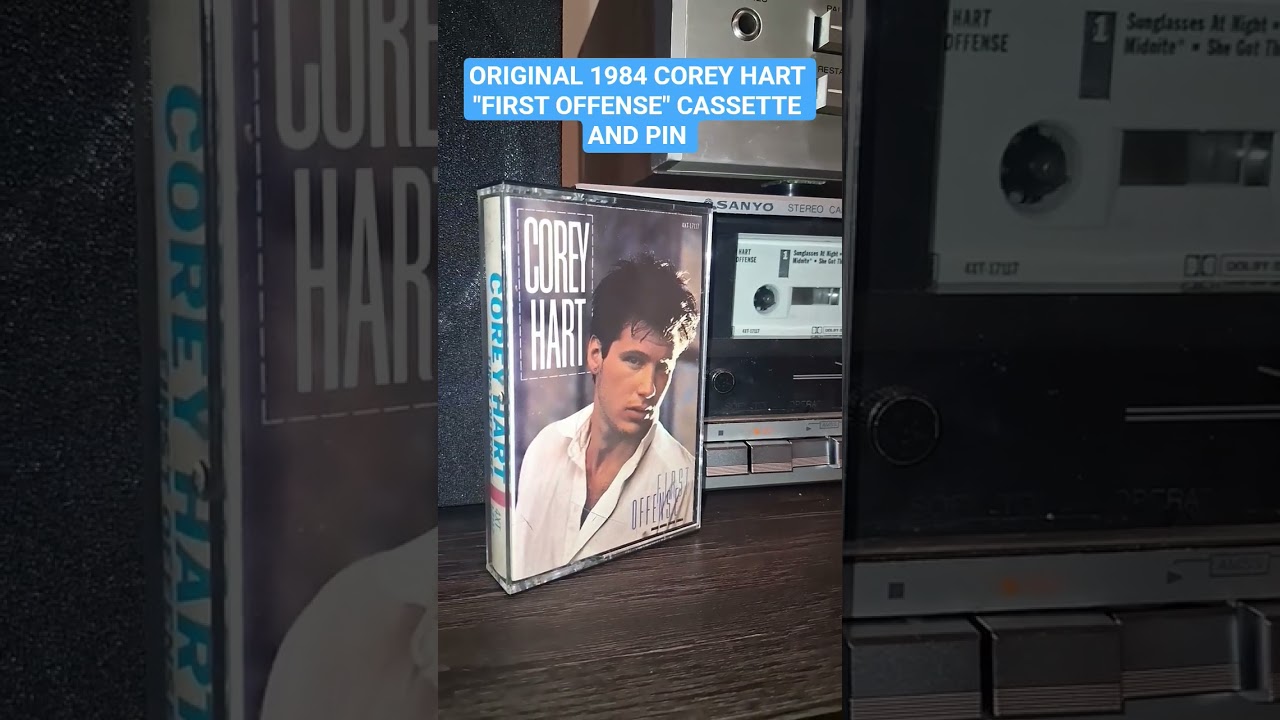 ORIGINAL 1984 COREY HART 