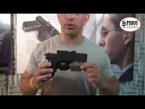 Кобура Fobus для Glock-17/22 с подствольным фонарем, поясной фиксатор ...
