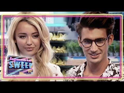 Kissing At The Tills! Love Island's Harley and Chris Couple Up In Store! | Supermarket Sweep
