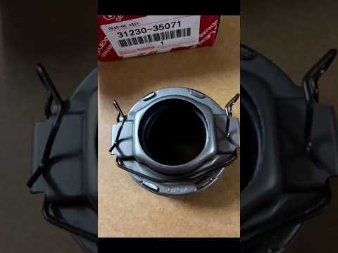Toyota clutch release bearing#toyota#parts#Release bearing#31230-35071