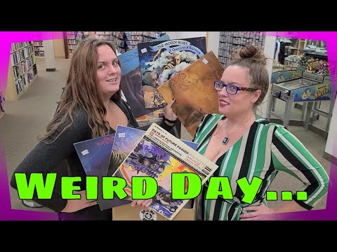 Weird Day in the Record Store w/ Vinyl Records & More...