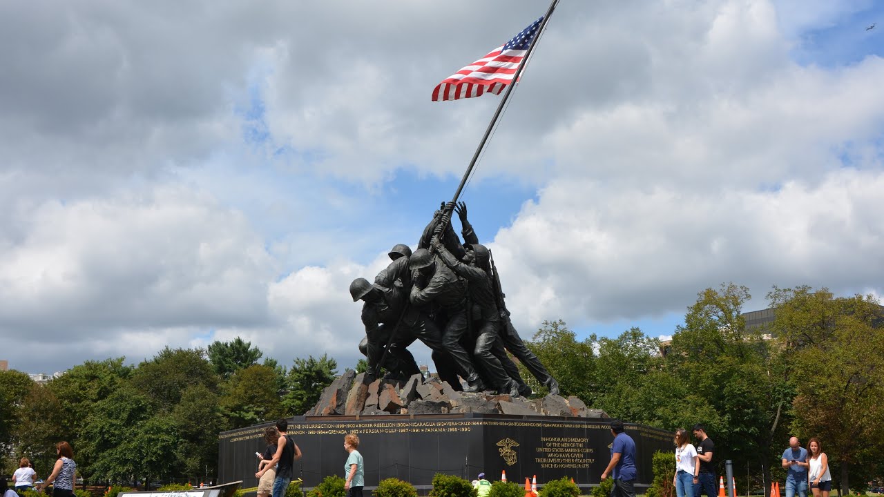 IWO JIMA MEMORIAL: ARLINGTON, VIRGINIA (4K)