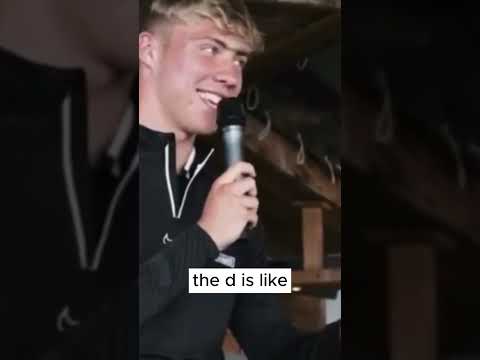 🚨| New Manchester United striker Rasmus Højlund on how to pronounce his last name. 🤣🤣