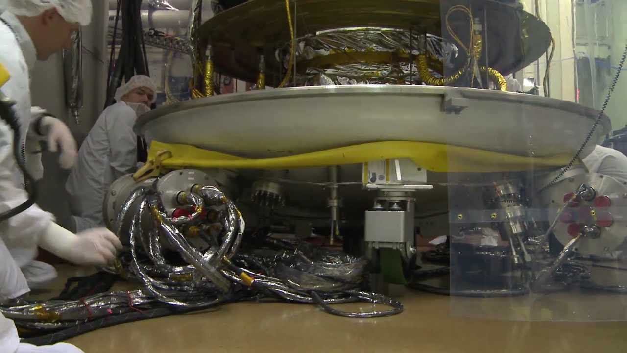 RBSP - Loading into thermal vacuum testing