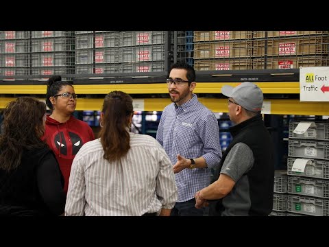 Bilingual Group Leader Oscar Ontiveros Spotlight