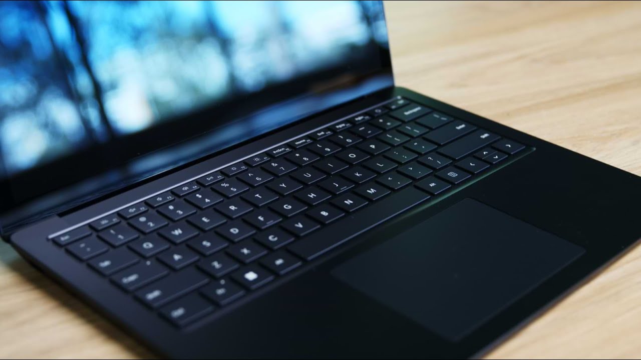 Data#3 | Introducing Surface Laptop 5: Designed to exceed expectations