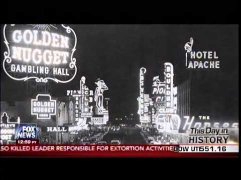 This Day In History 12-11-1910 Crowd Witness Neon Lights For The First Time