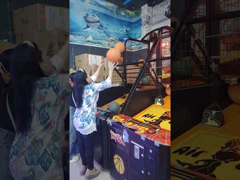 My mammu &ate ivy basketball time dec.2024