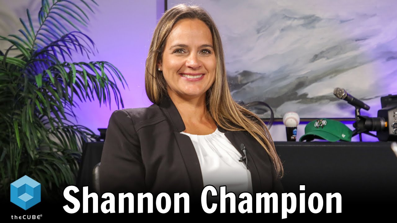 Elevate Your Multicloud Experience With Dell APEX Navigator | Shannon Champion