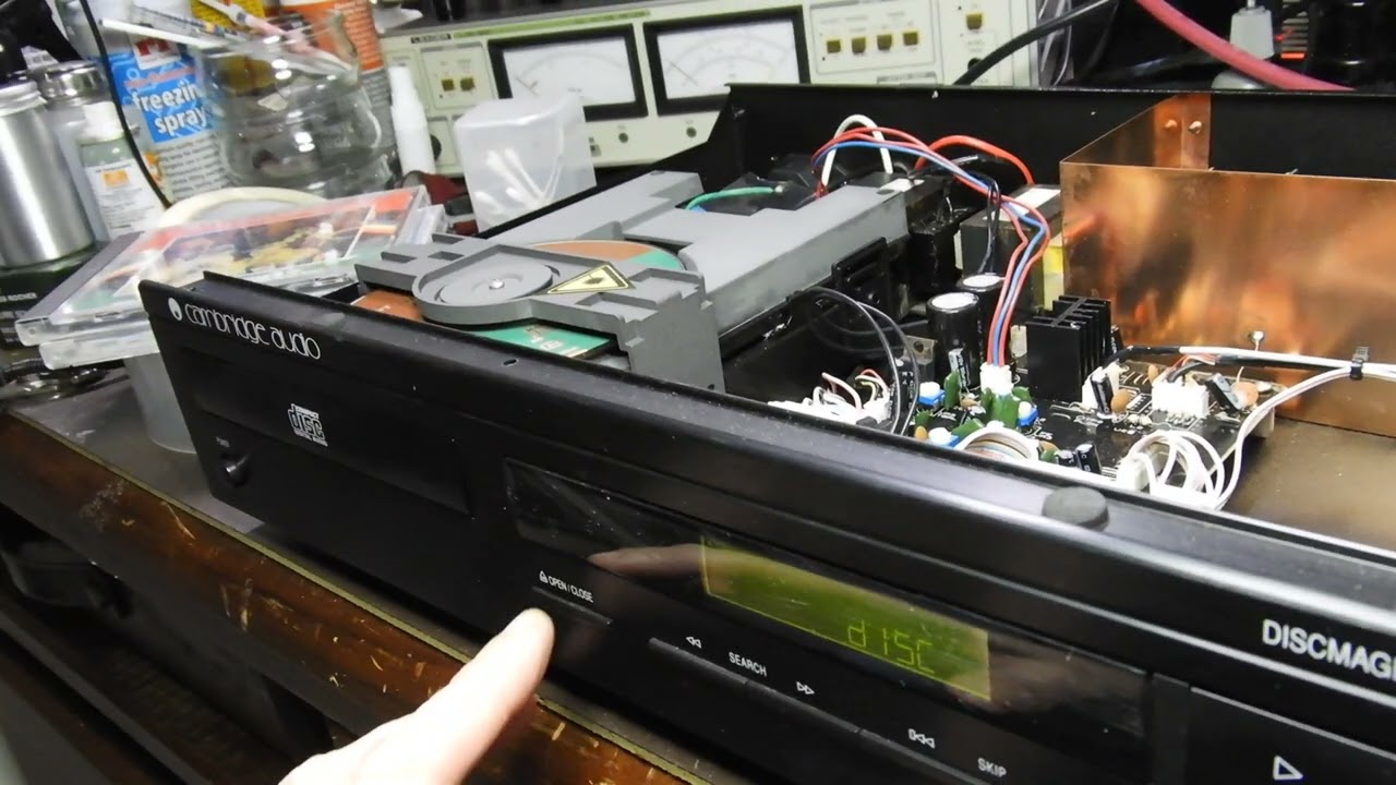 Cambridge Audio DIsc Magic 1 CD Transport designed by John Westlake from Pink Triangle (c/w AES/EBU)