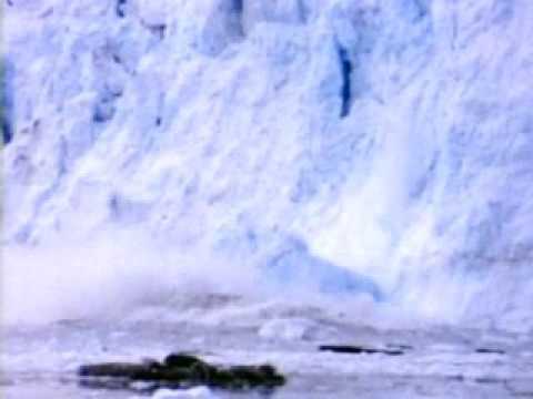 A Brief Look at How Icebergs Form